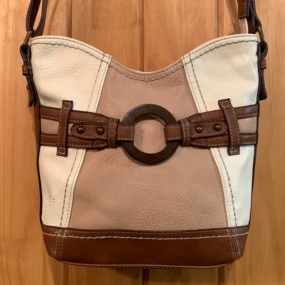 Born | Bags | Boc Born Concepts Pebbled Leather Crossbody | Poshmark